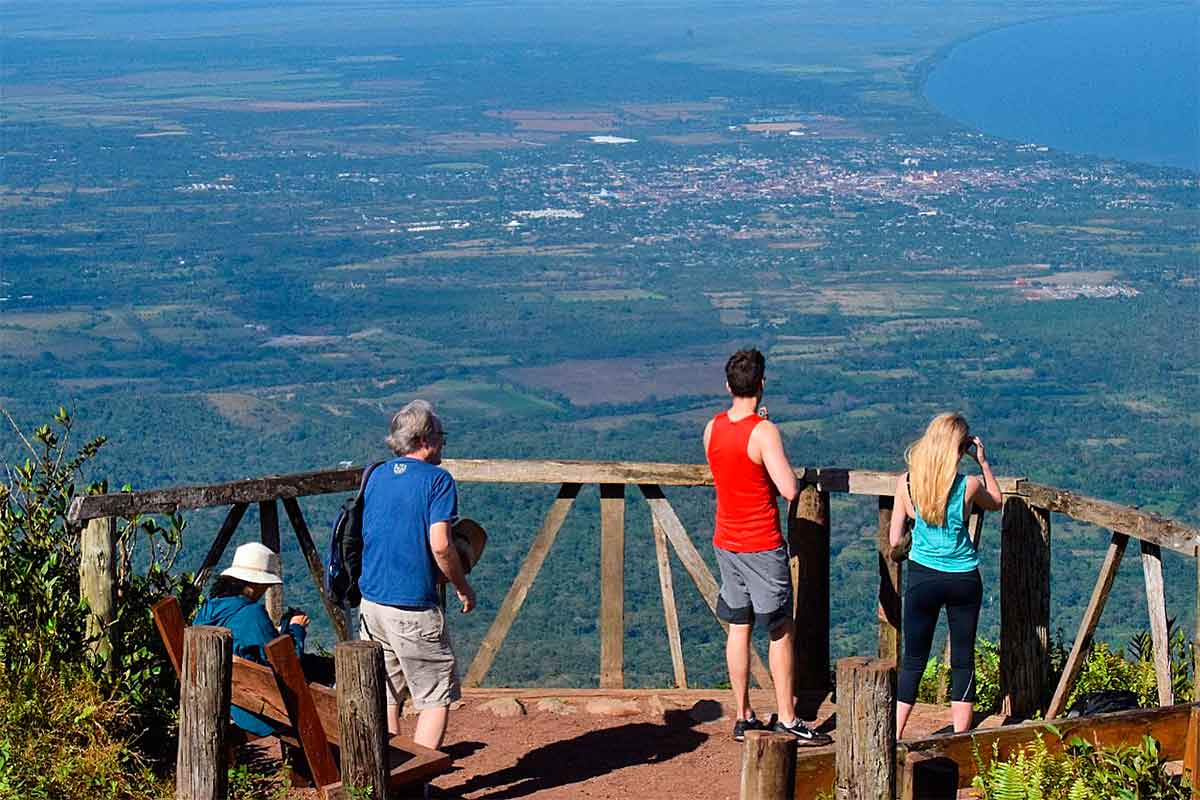 Volcán Mombacho, ícono verde de Granada