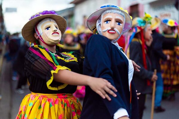 Baile de “El viejo y la vieja” – Visita Nicaragua
